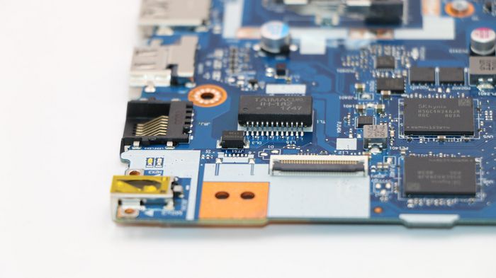 5B20R16812, Lenovo Motherboard for Lenovo IdeaPad 330-14IKB, supports ...