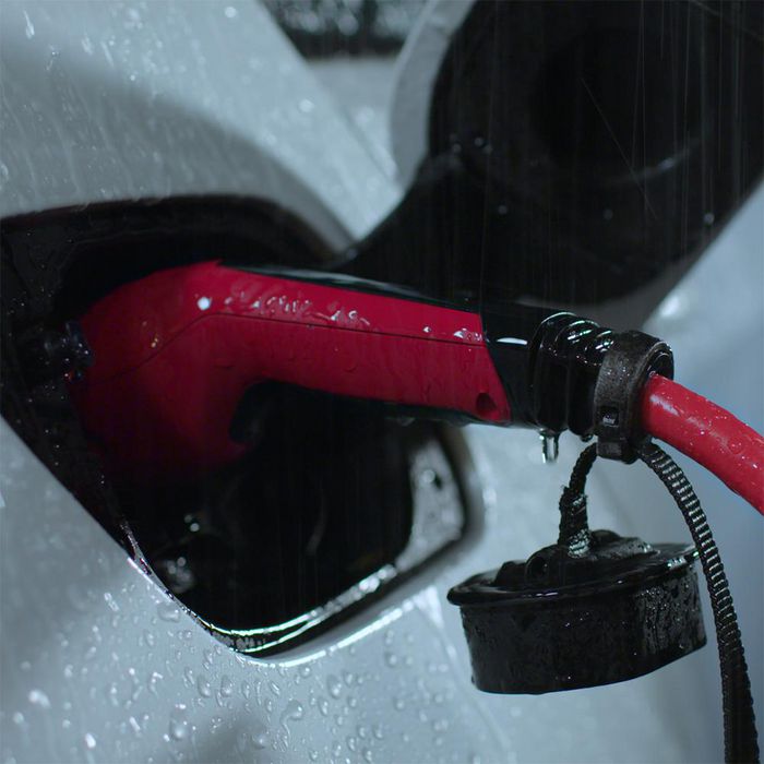 500910, DEFA eConnect Black M3T2 3P 32A 5M 22 kW | EET